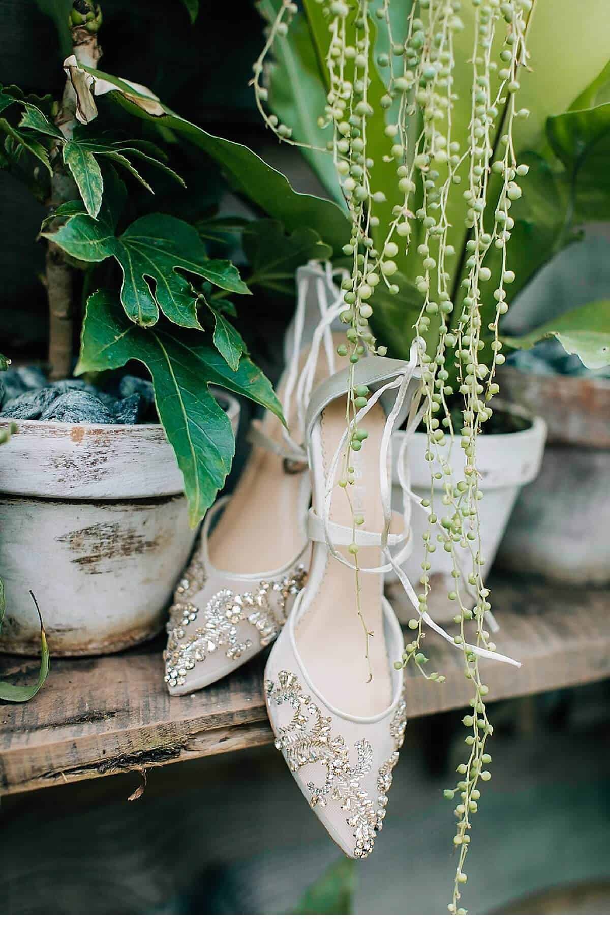 Timeless Fall Wedding Inspirations by Magdalena Studios Photography ...