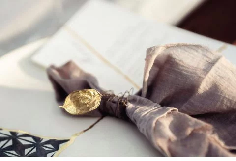 Kintsugi Wedding Inspirations - Amber & Muse – Fine Art Wedding Blog